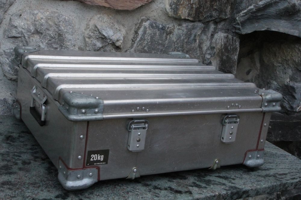 EDAK Aluminium Kiste Schweizer Armee 63 cm x 55 cm x 23 cm | Kaufen auf ...