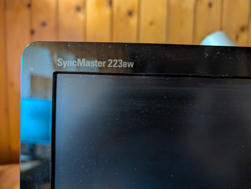 Samsung SyncMaster 223BW (Gebraucht) in Neftenbach für CHF 1 – nur ...