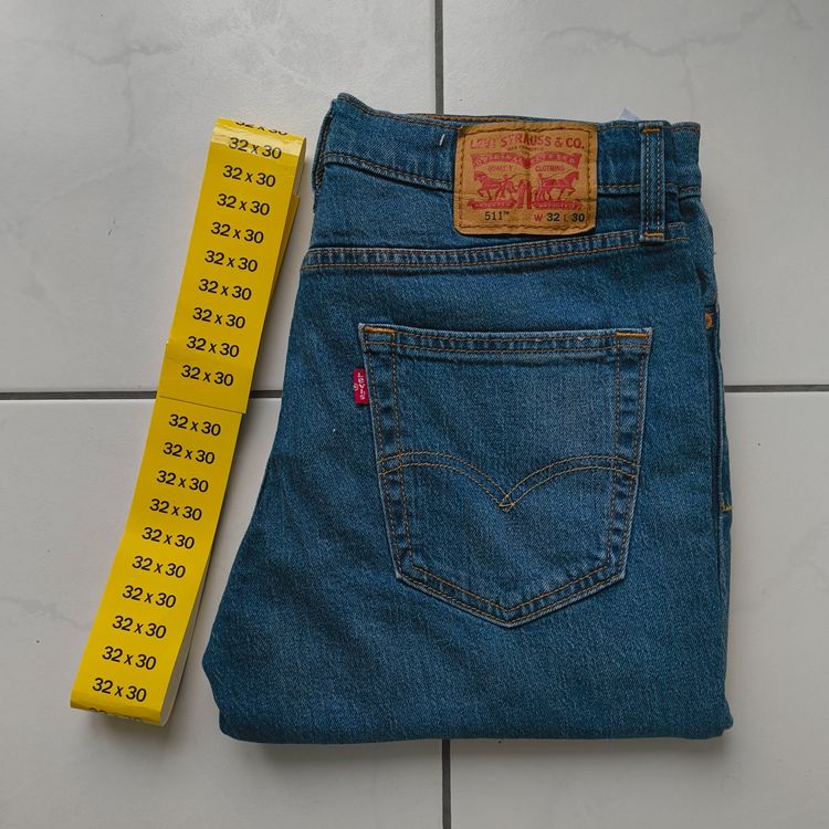 Levis 511, 32/30 (Neu und originalverpackt) in Uitikon Waldegg für CHF 57 – mit Lieferung auf ...