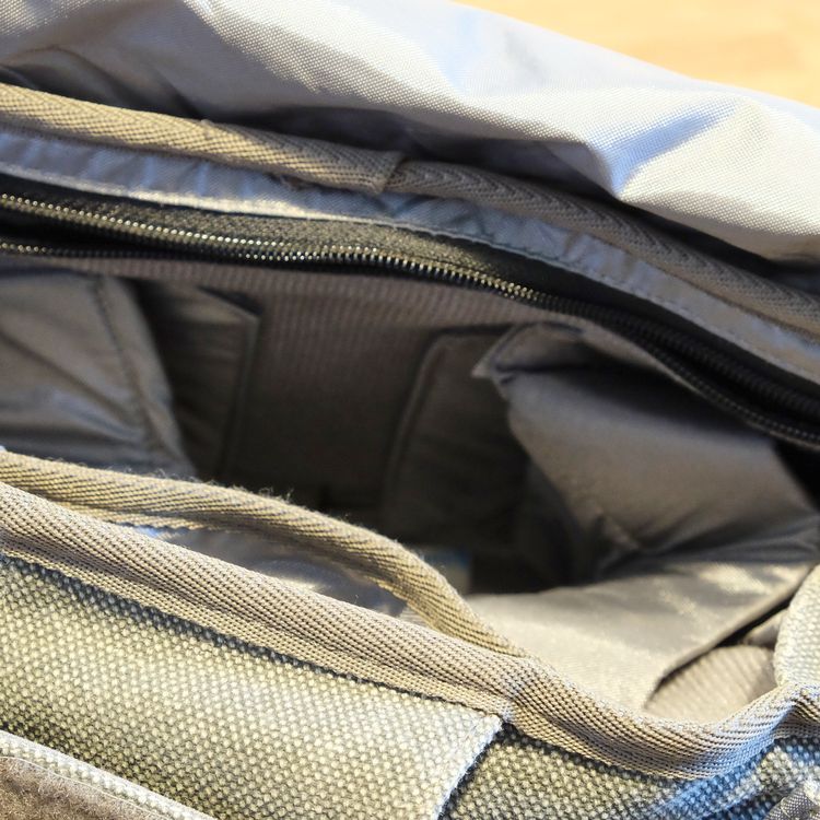 Fototasche Kameratasche Phototasche Think Tank Retro (Gebraucht) in ...