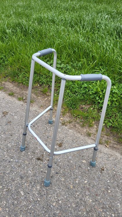 Gehbock, Gehilfe | Kaufen auf Ricardo