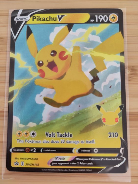 Pikachu V Celebrations Promo SWSH143 - EN (Gebraucht) in Bern für CHF 2 ...