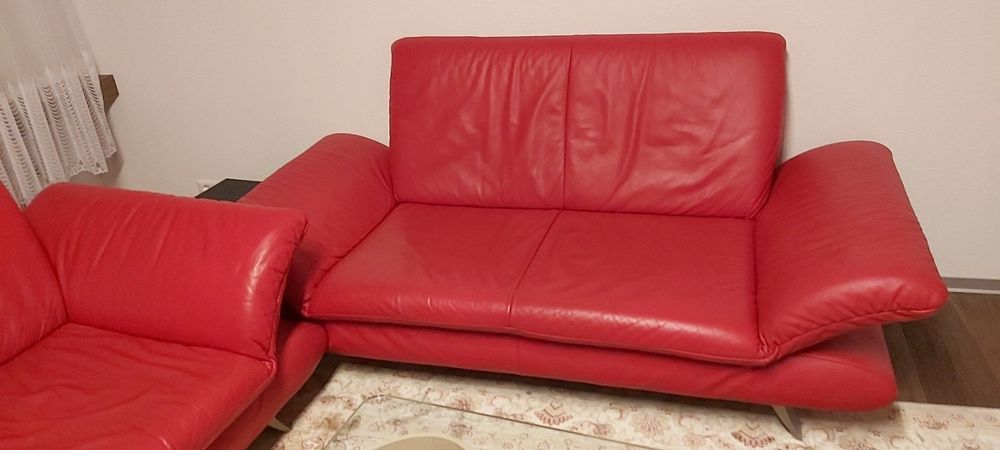 2 Rote Leder sofas | Kaufen auf Ricardo