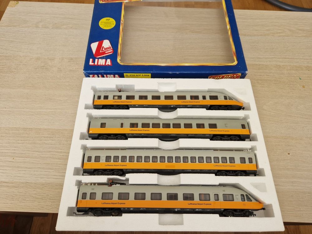 Lima 9749 Set Lufthansa Airport Express H0 (Neu und originalverpackt ...