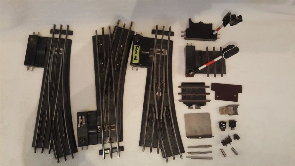 Spur 0 WS 3 x HAG Weichen + 2 x Signale (Defekt) in Mehlsecken für CHF ...