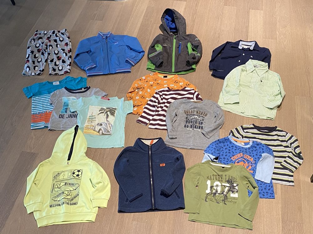 Kleiderset / Kleiderpaket Jungen Gr. 92 / 98 | Kaufen auf Ricardo