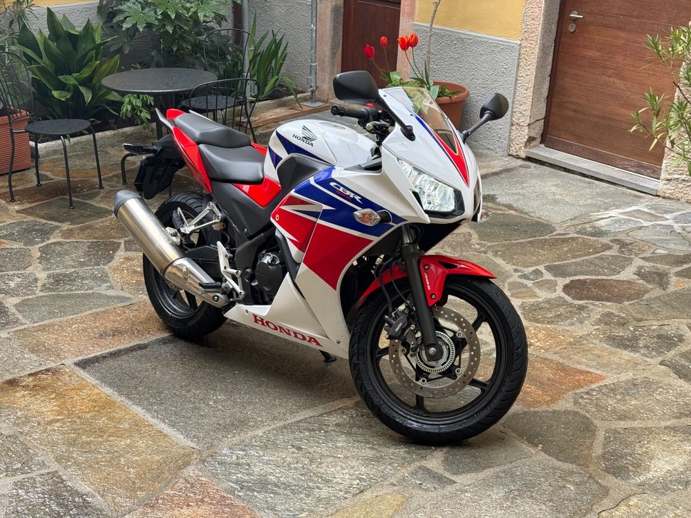 Honda CBR 300 R – Wenig km, Service, Neue Reifen | Acheter sur Ricardo