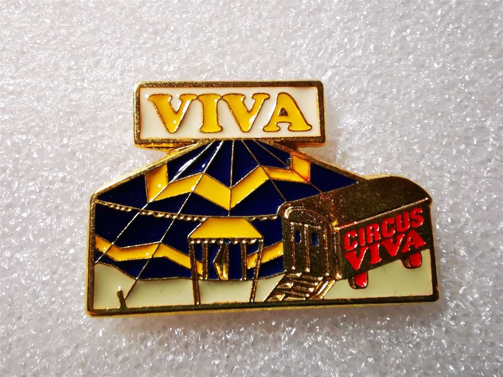 Ansteckpin: Circus Viva (Gebraucht) in Oppligen für CHF 1 – mit ...