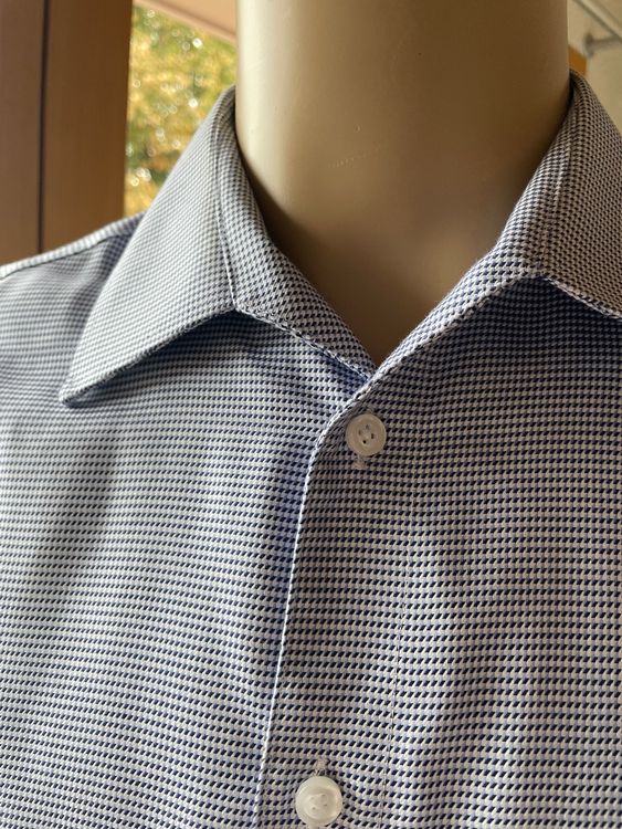 Hemd, Walbusch, Kragenweite 41, blau gemustert (Gebraucht) in Uster für CHF 25 – mit Lieferung ...