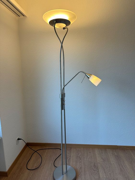 Stehlampe (Gebraucht) in Kirchberg BE für CHF 2 – nur Abholung auf Ricardo kaufen