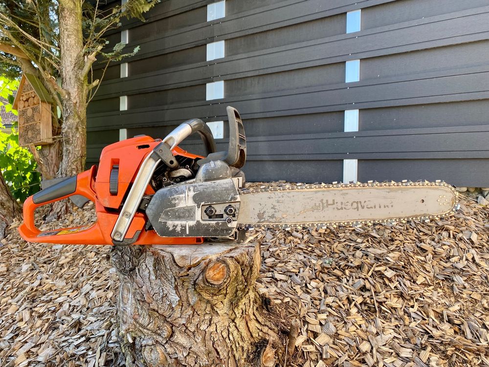 Husqvarna 560XP Motorsäge (Gebraucht) in Seeberg für CHF 560 – mit Lieferung auf Ricardo kaufen