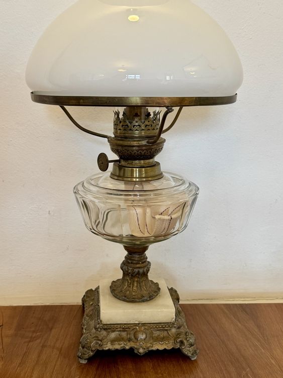 Fabelhafte Petroleumlampe Mit Schirm Ebenbild