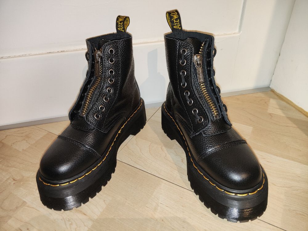 Dr. Martens Sinclair / Milled Nappa Leder Boots Gr. 37 (Neu (gemäss Beschreibung)) in Horn für ...