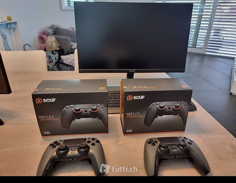 Verkauf 2 Monitore und 1 FPS Scuffcontroller | Kaufen auf Ricardo