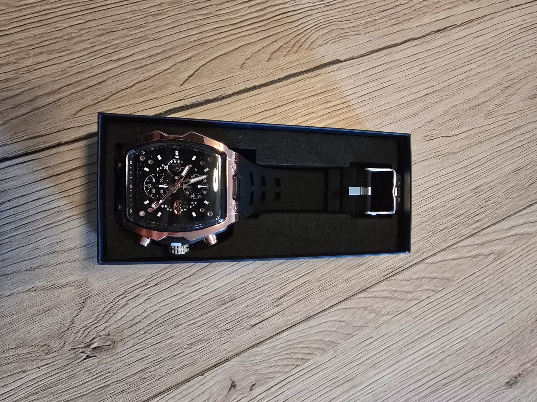 LIGE Herren Barrel-Shape Quartz Uhr (Neu und originalverpackt) in Spiez ...