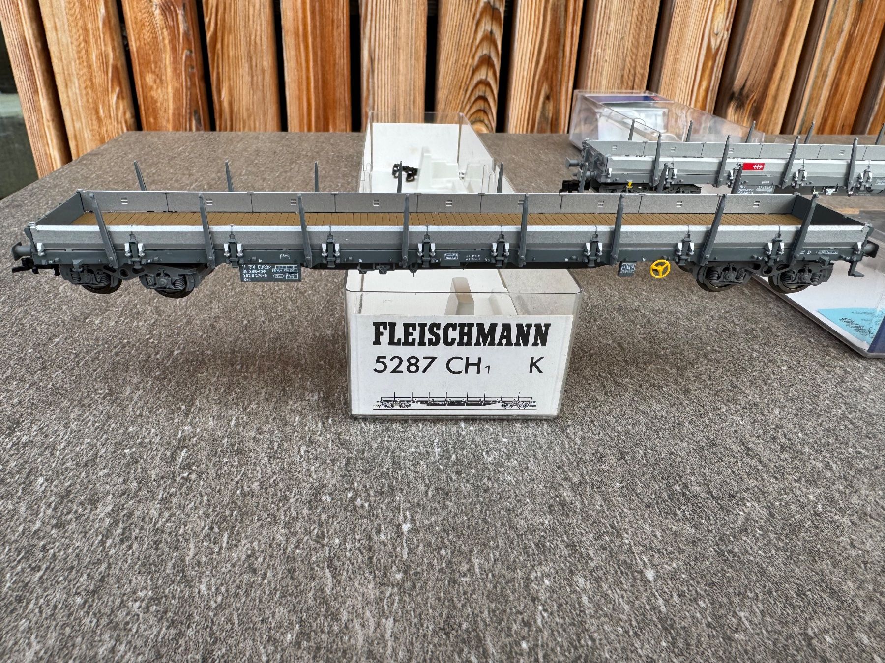 Roco Fleischmann H0 SBB Set mit 2 Res Rungenwagen (Gebraucht) in Goldau ...