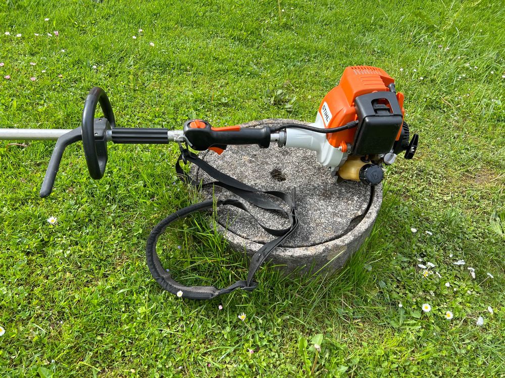 Profi Rasentrimmer STIHL FS 25-4, 4-Takt Benzin,Top Zustand (Gebraucht ...