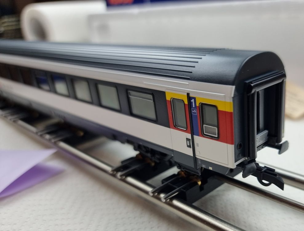 ROCO 45327 IC EW IV 1.Klasse ICN Farben H0 DC mit OVP (Neu (gemäss Beschreibung)) in Gümligen ...