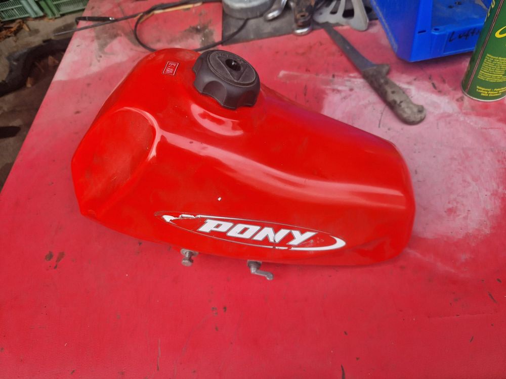 Benzin Tank Pony Cross Beta 521 (Gebraucht) in Aarberg für CHF 60 – mit ...