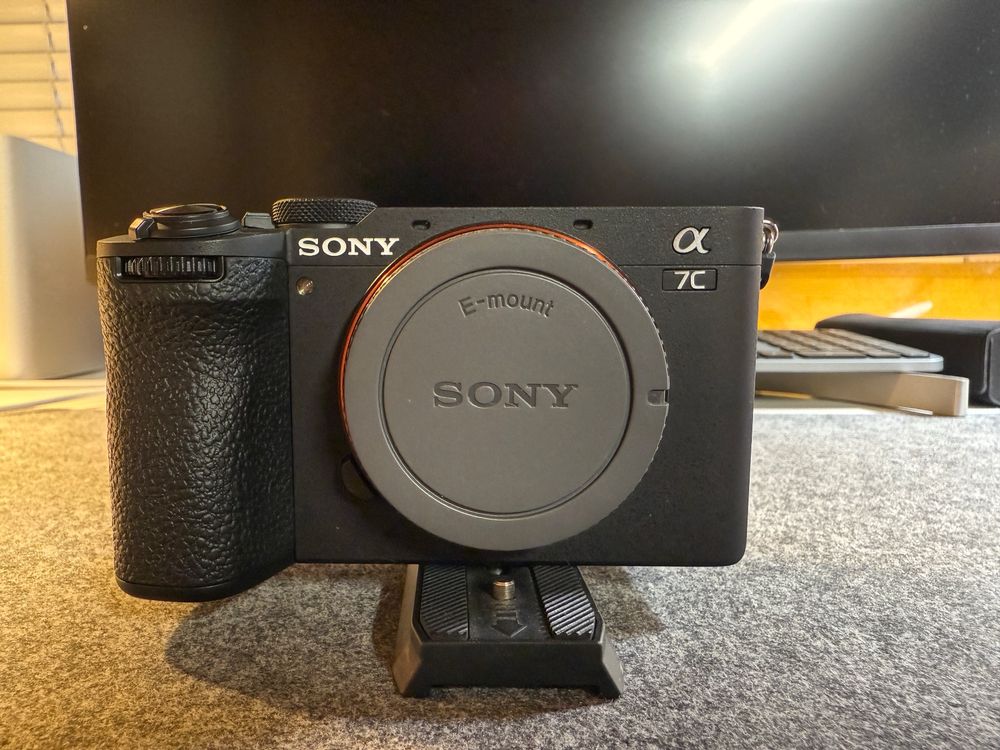 Sony Alpha 7CII + FE 50mm F/2.5 G (Neu (gemäss Beschreibung)) in ...