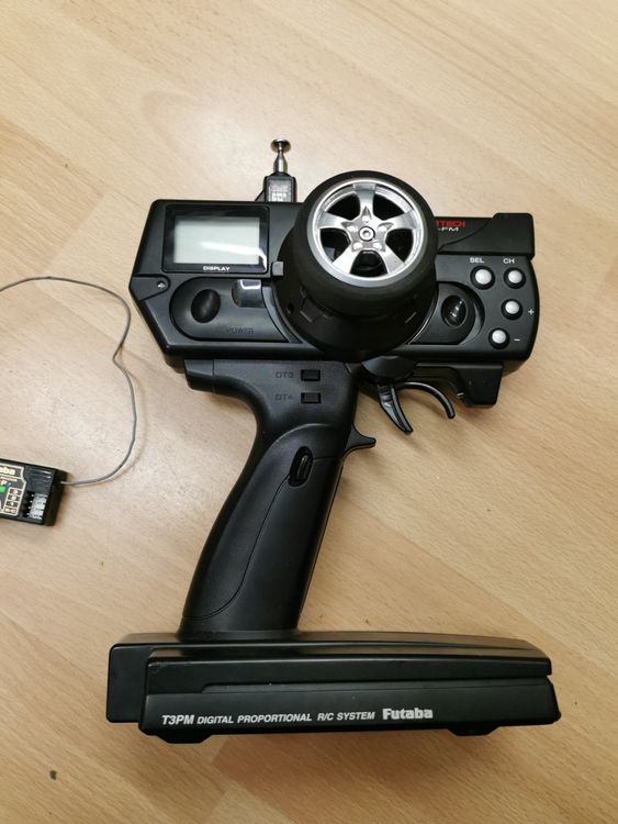 Futaba T3PM Fernsteuerung 3 Kanal Set RC Auto Modelbau (Gebraucht) in ...