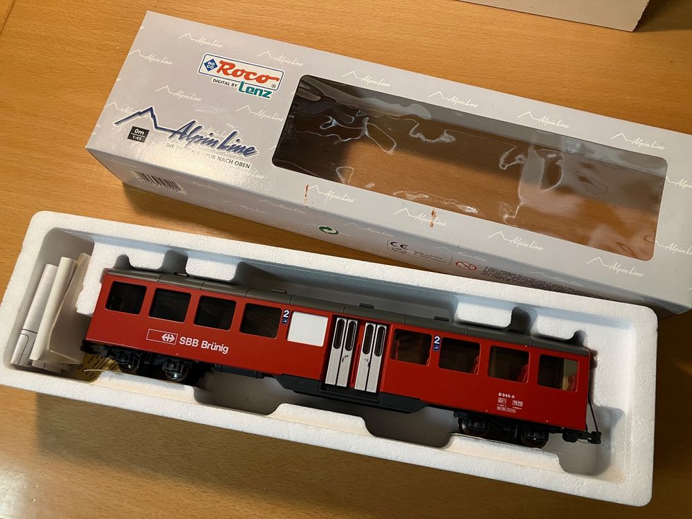 ROCO SBB Brünig 2. Kl Mitteleinstiegswagen Spur 0m FAMA UTZ | Kaufen ...