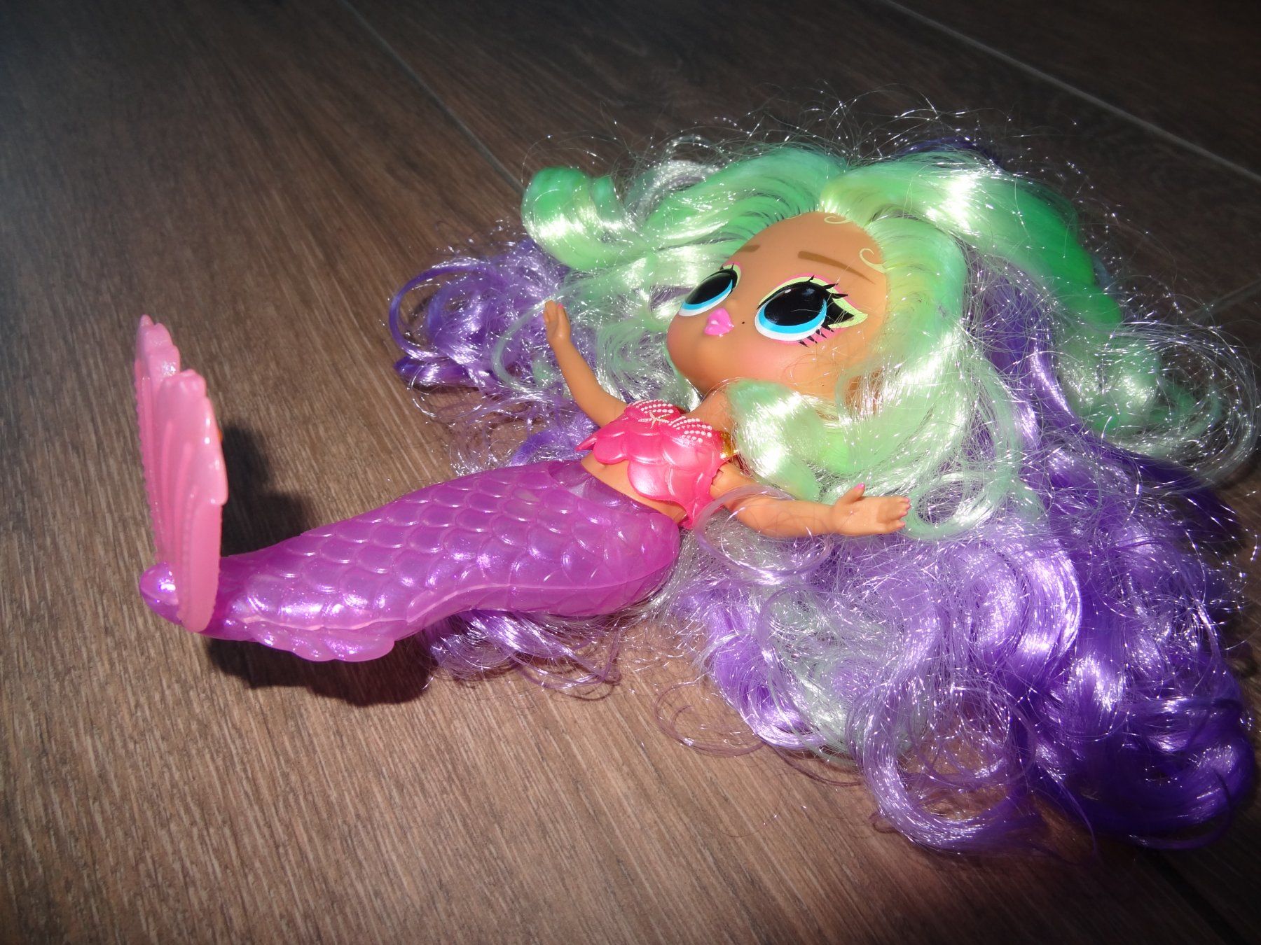 Poupée Sirène LOL Surprise, cheveux verts et violets! (D'occasion) à ...