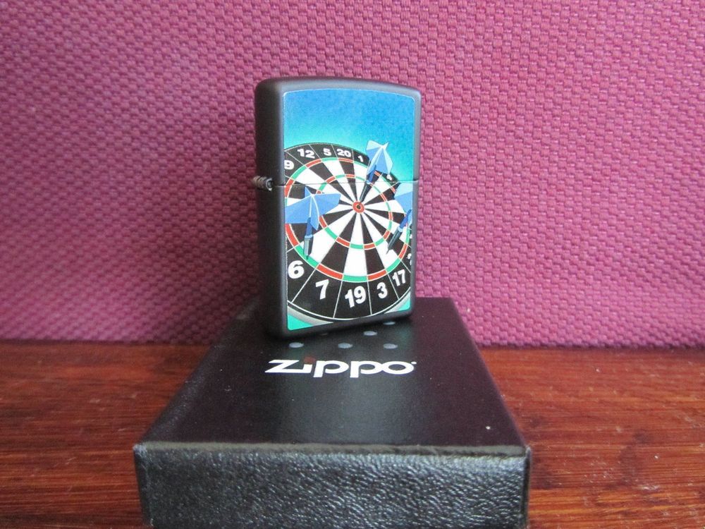Zippo "darts" noir mat NEUF (Neu und originalverpackt) in Pampigny für ...
