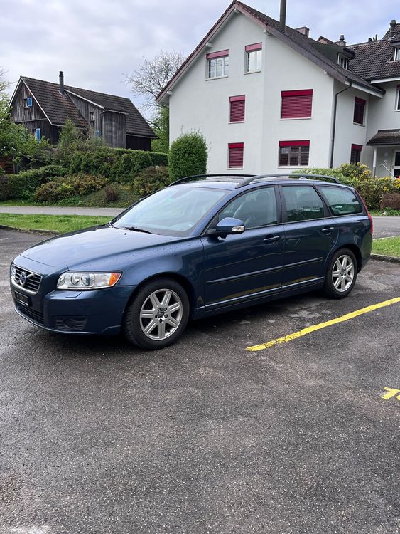 Volvo V50 D2 MFK 10/2024 (Gebraucht) in Beringen für CHF 5190 – nur Abholung auf Ricardo kaufen