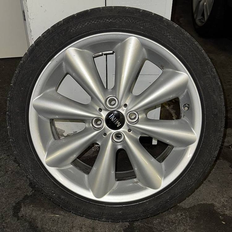 Original MINI Alufelgen 17 Zoll R55 R56 R57 R58 (Gebraucht) in Wil SG für CHF 250 – nur Abholung ...