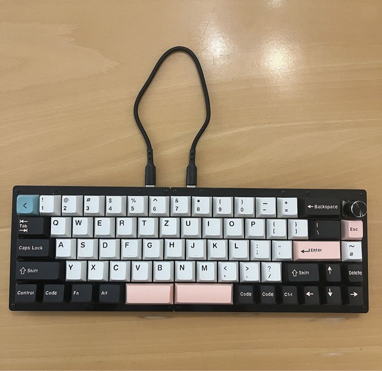 Keebio Quefrency Split Keyboard (Ergonomische Tastatur) (Neu (gemäss Beschreibung)) in Zürich ...