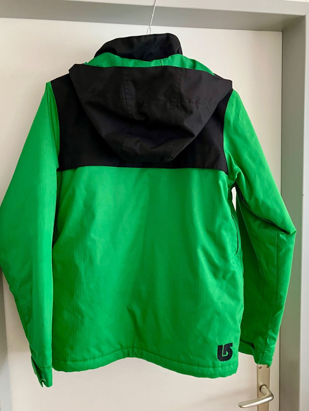 Burton Skijacke Grösse M (136-147) (Gebraucht) in geroldswil für CHF 5 ...