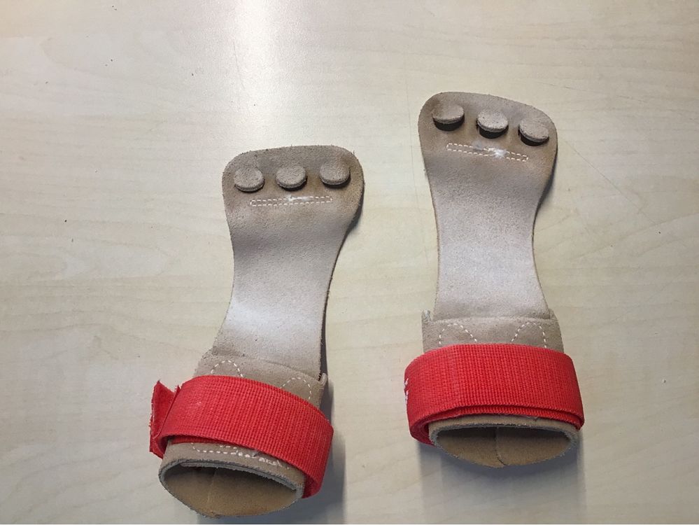 Reckleder/Riemchen Gr. 1 (Gebraucht) in Lyss für CHF 20 – mit Lieferung ...