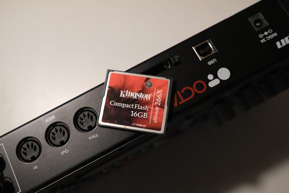 Elektron Octatrack MK1 inkl. 16GB CF Karte (Gebraucht) in Frauenfeld ...