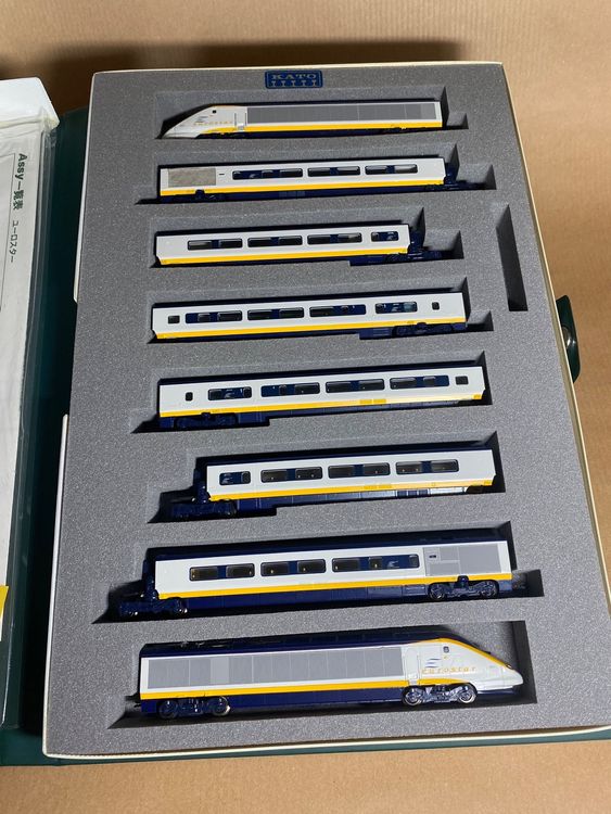 KATO Eurostar 8 car set 10-327 Spur N Modelleisenbahn (Gebraucht) in ...