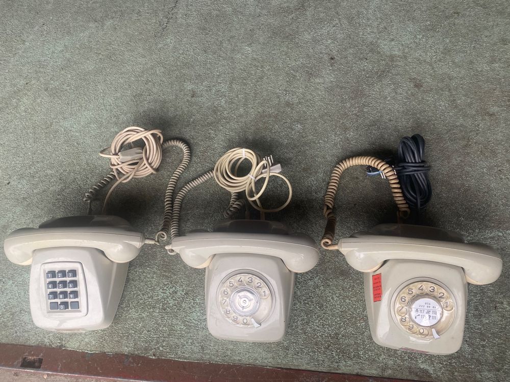 Alte Telefone drei Stück (Gebraucht) in Gebenstorf für CHF 20 – mit ...
