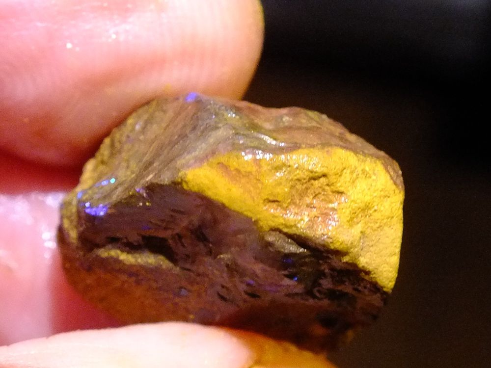 BOULDER ROH OPAL 25.36 Karat Gebot 1.- Top Blau Feuer (Neu und ...