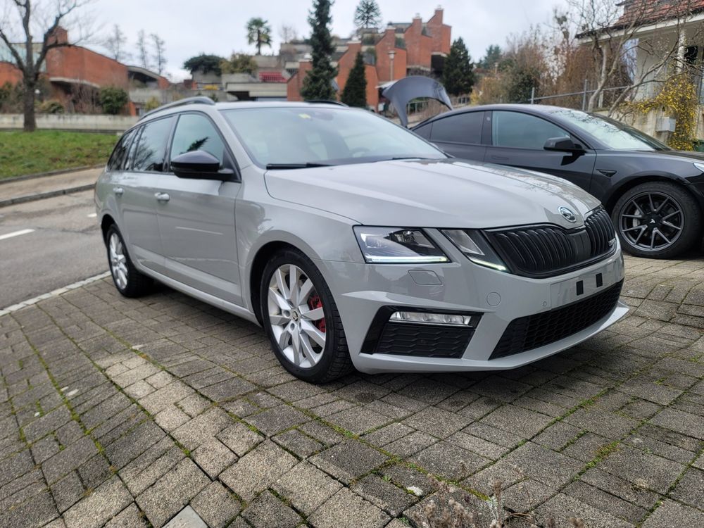 SKODA OCTAVIA RS 4X4 TDI STEEL GREY MIT STANDHEIZUNG (Gebraucht) in ...