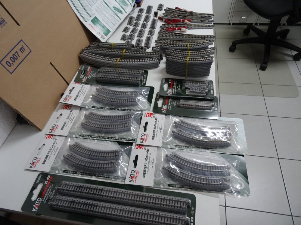 KATO gros lot des rails+aiguillages electriques dès 349.-fr | Kaufen auf Ricardo