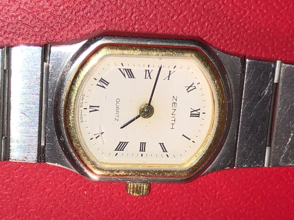 ZENITH QUARTZ 18x25mm NEUE BATTERIE (Gebraucht) in Zürich für CHF 50 ...