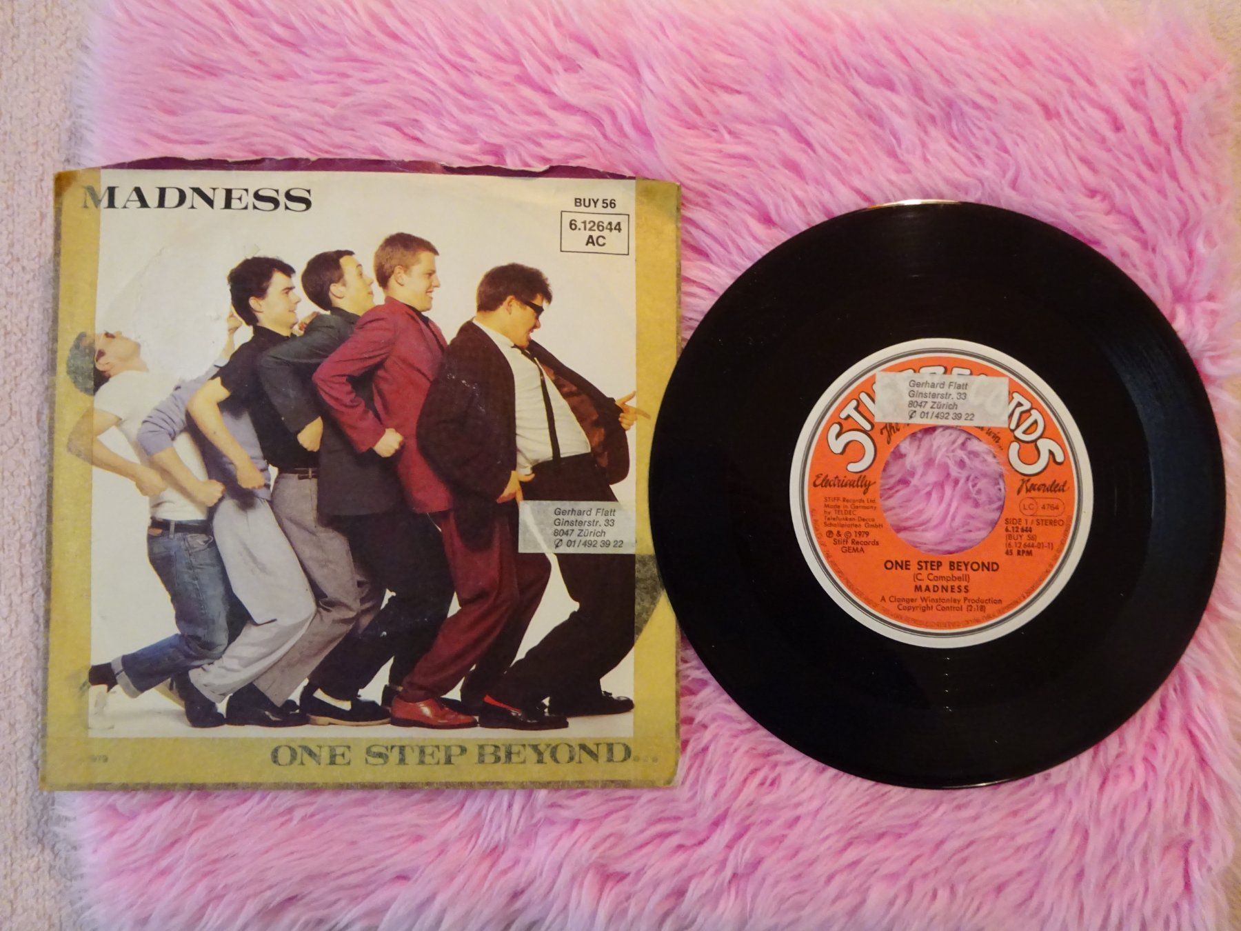 MADNESS ** ONE STEP BEYOND // UB40 ** RED RED WINE (Gebraucht) in ...