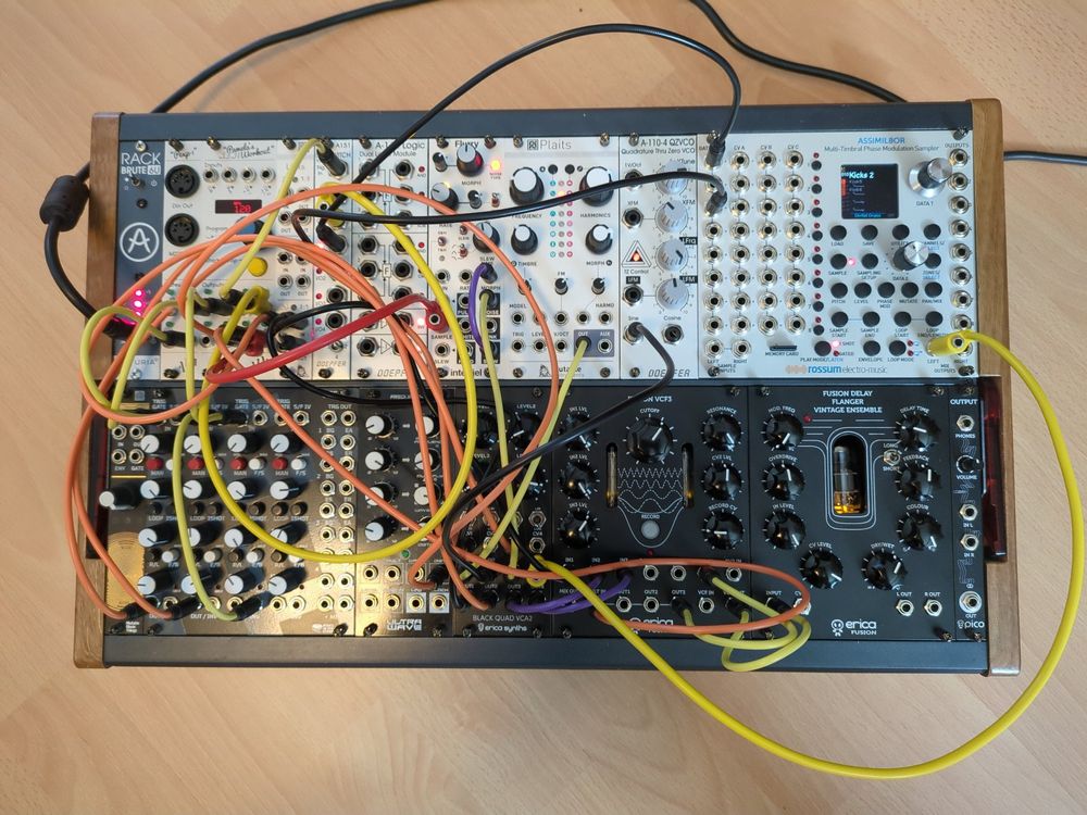 Eurorack Modular Synthesizer (Gebraucht) in Meilen für CHF 2800 – mit ...