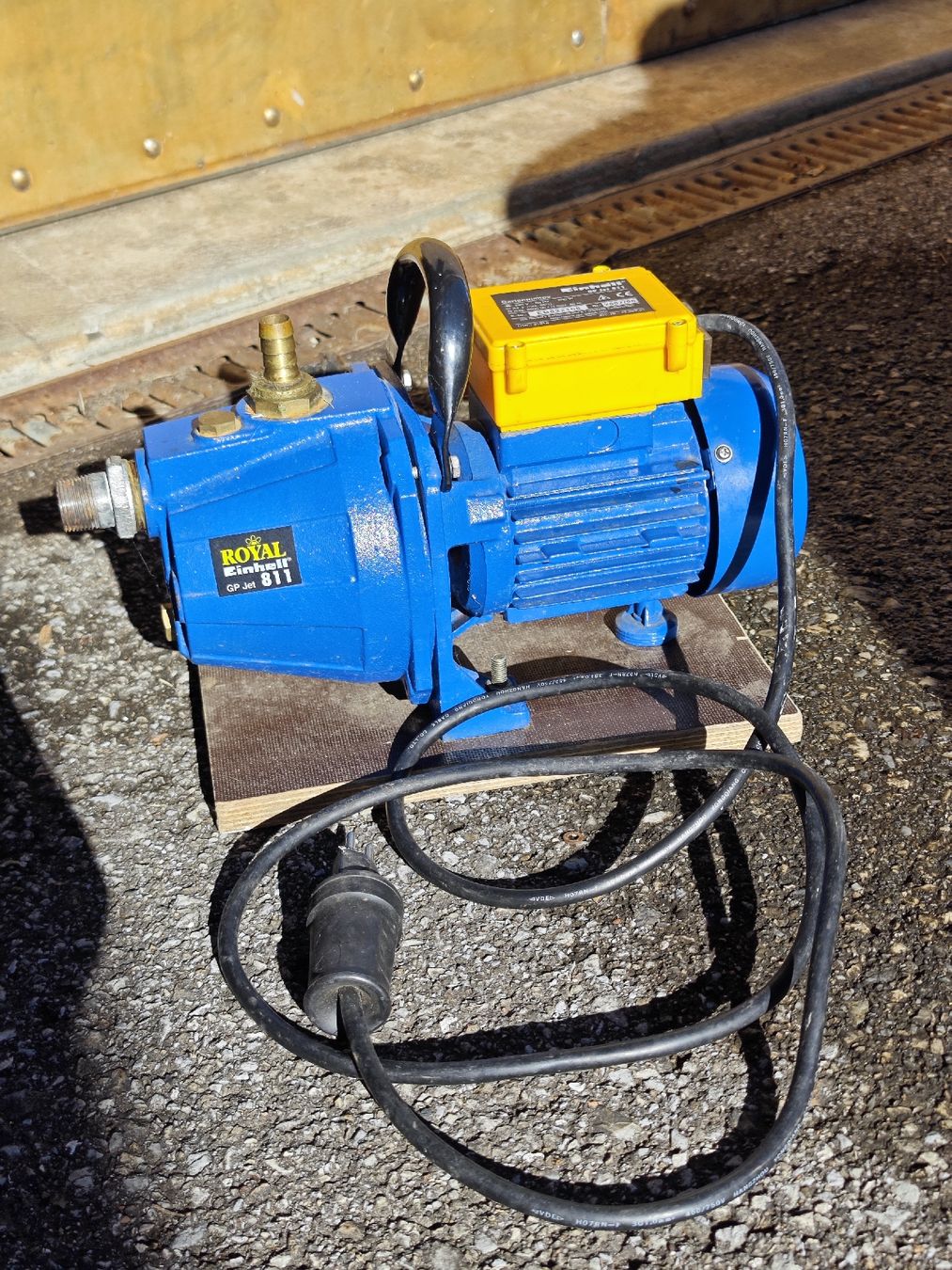 Gartenpumpe / Pompa da giardino Einhell GP Jet 811 (Usato) a Comano per ...