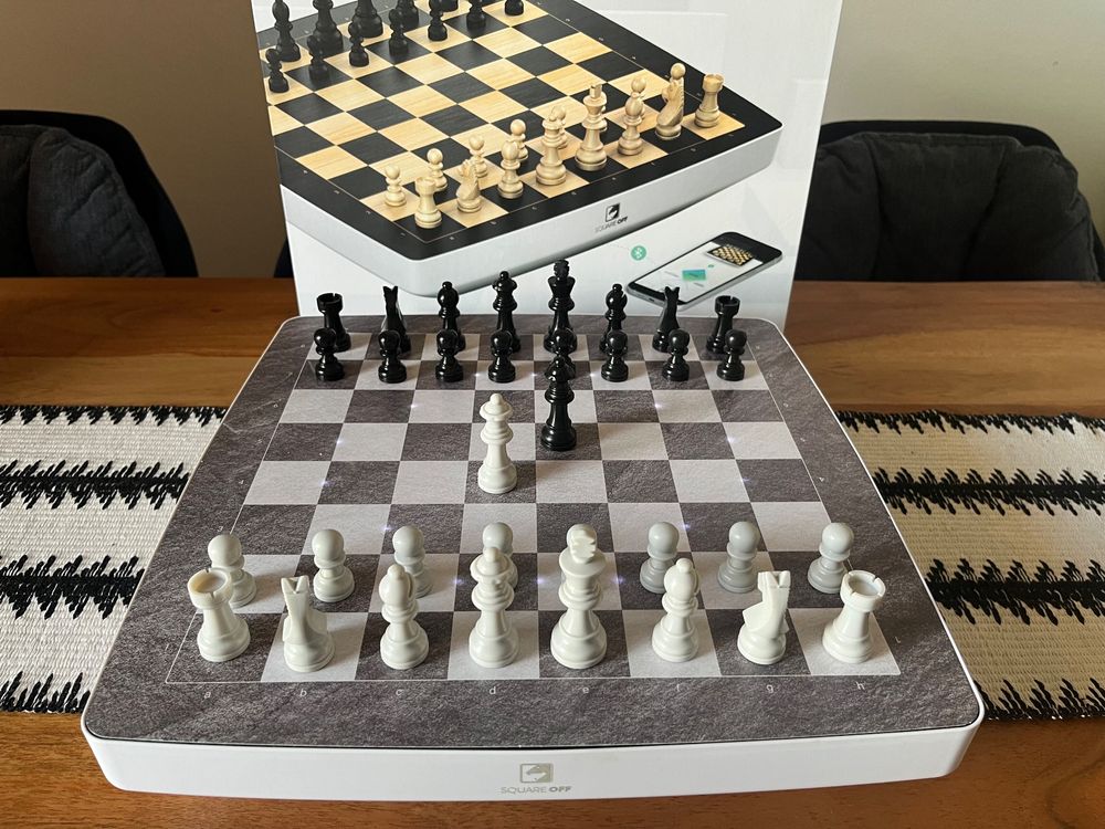 Square off NEO - Elektronisches Schachspiel (Gebraucht) in St-Sulpice ...