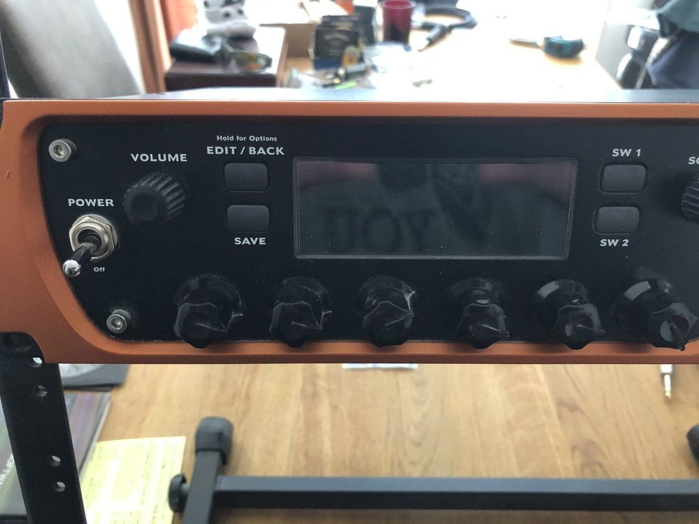 Eleven Rack Hardware Racksystem (Gebraucht) in Zürich für CHF 205 – mit ...