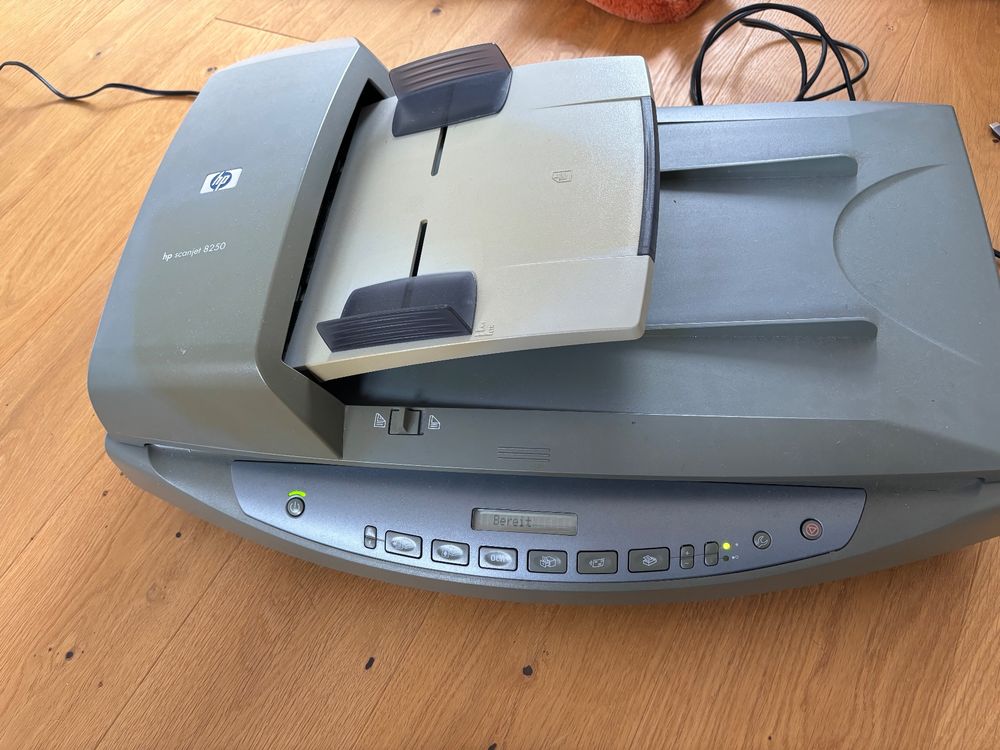 HP Scanjet 8250 Flatbed Duplex Scanner 4800x4800 OCR + DIA M (Gebraucht ...