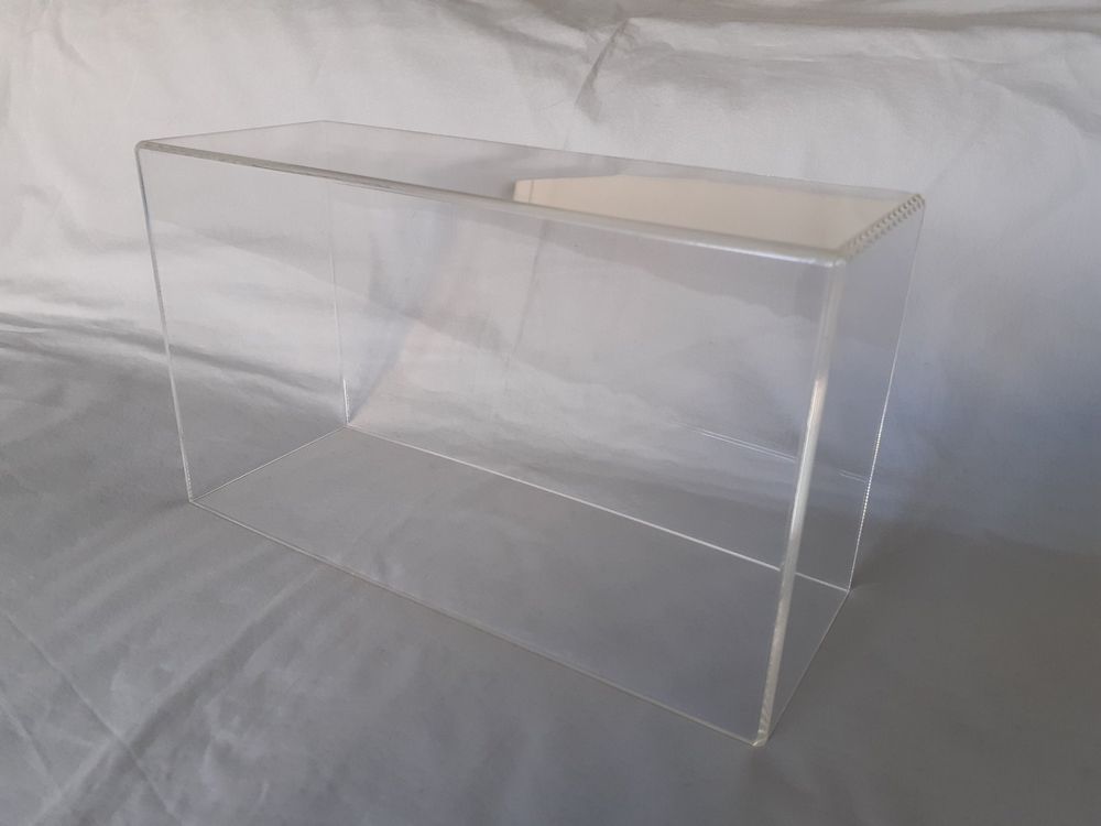 Plexiglas-Haube (Neu (gemäss Beschreibung)) in Luzern für CHF 6 – mit Lieferung auf Ricardo kaufen