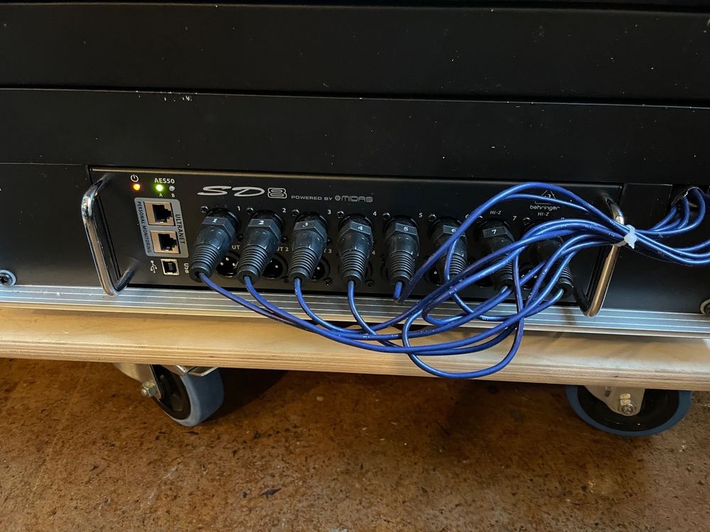 Behringer SD8 Stagebox (Gebraucht) in Uster für CHF 210 – mit Lieferung ...