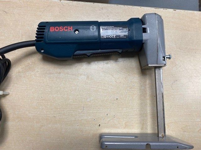 Bosch GSG 300 Pro - Schaumstoffsäge (Gebraucht) in Kehrsatz für CHF 189 – mit Lieferung auf ...