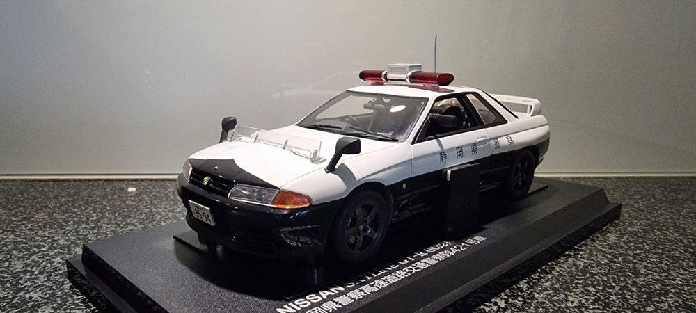 Nissan Skyline GT-R (R32) Japan Police 1:18 | Kaufen auf Ricardo
